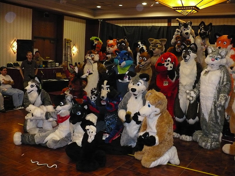 서코 코스프레한 사람이 묶었던 호텔 직원이 쓴 논란글.JPG | 유머 게시판