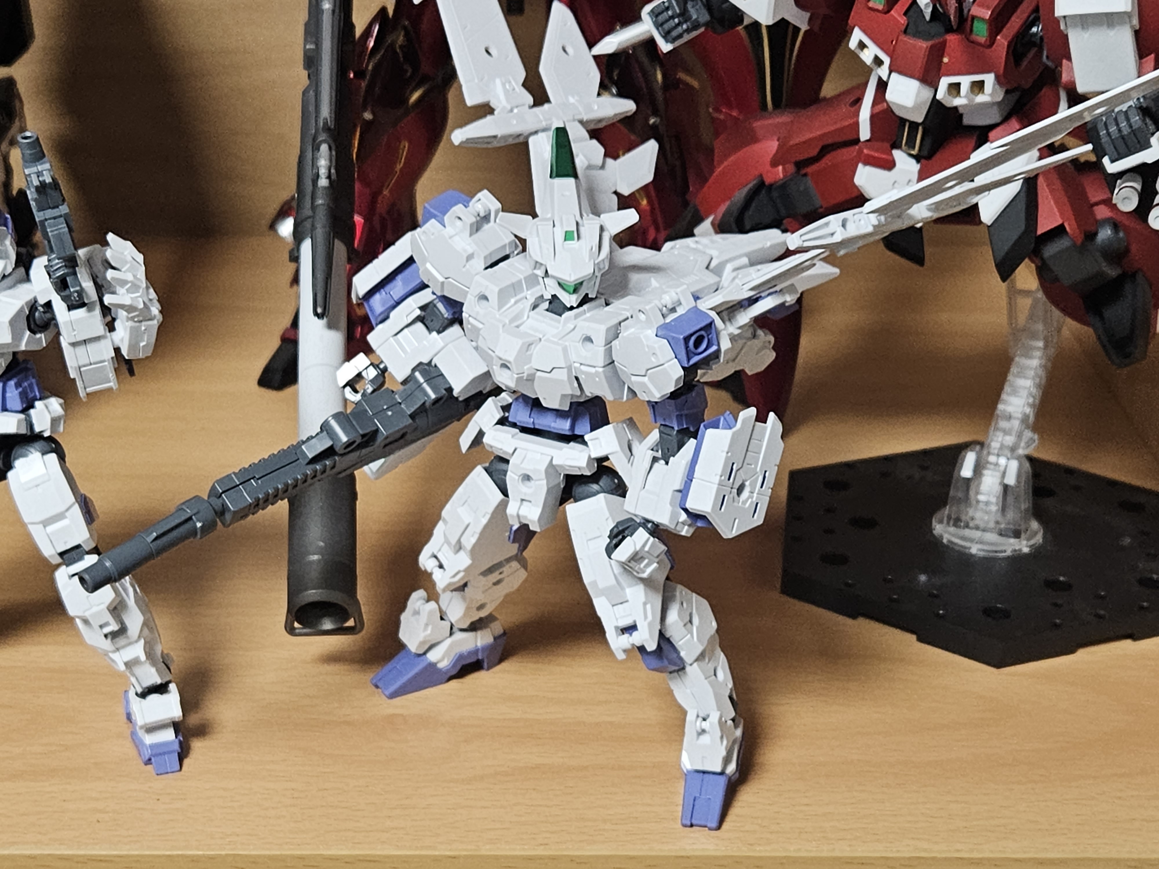 오늘 건베가는데 30mm 쪽으로 살만한거 뭐 있을까요