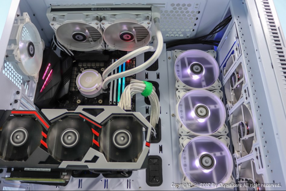 거대하고 아름다운 풀타워 케이스 ~! 3RSYS T900 화이트 사용기 | PC 조립/견적