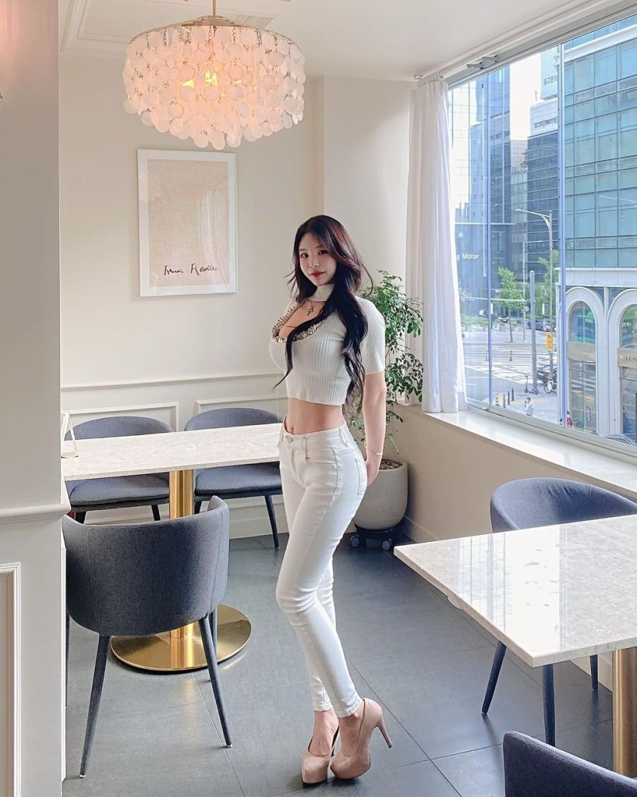 일 하느라 바뽀 feat 쮸리