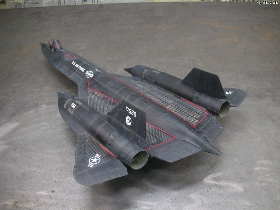 [쌍팔년도의 아카데미...] SR-71, SR-71 with D-21 Drone | 프라모델 스케일모형 갤러리