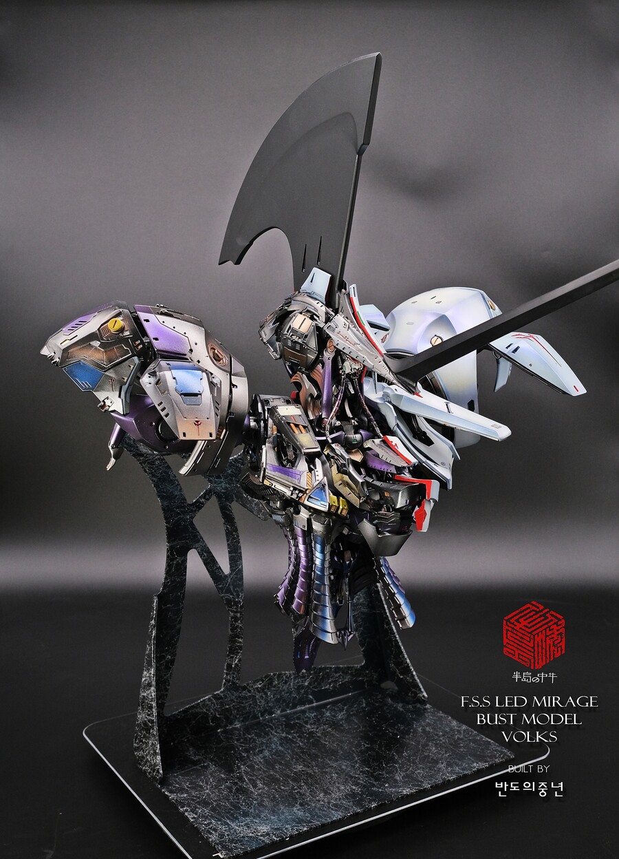 FSS led mirage 레드미라지1/32 흉상 풀레진 반반 | 프라모델 캐릭터모형 갤러리