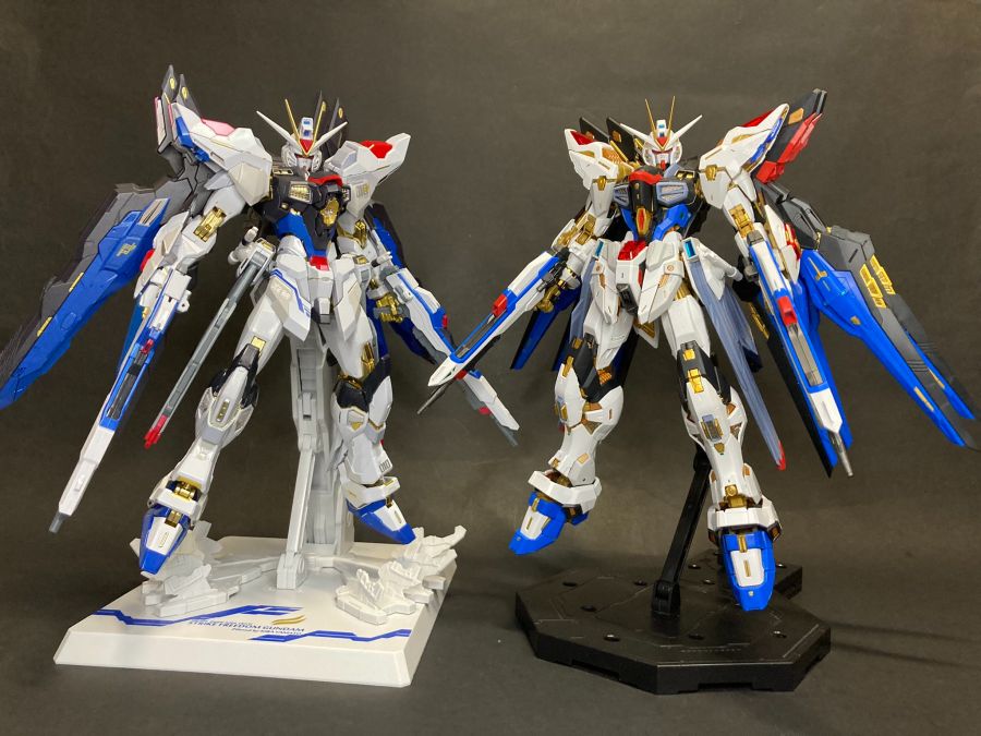 MGEX 스트라이크 프리덤 건담 메탈 빌드 비교 사진 2