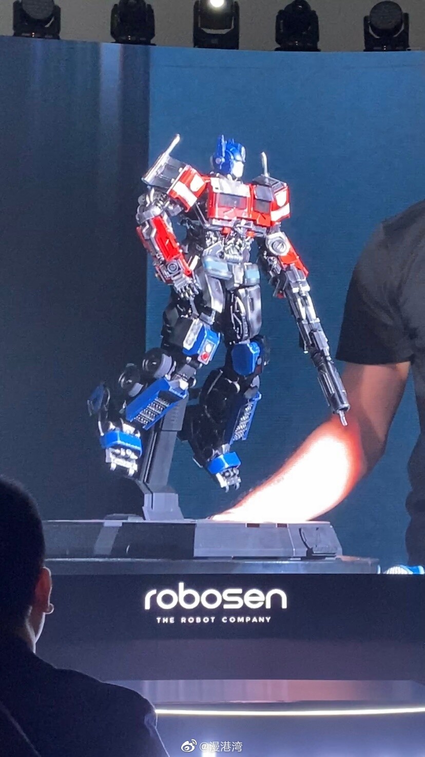 [로보센] G1 범블비 & 무비판 옵티머스 프라임 | 피규어 정보