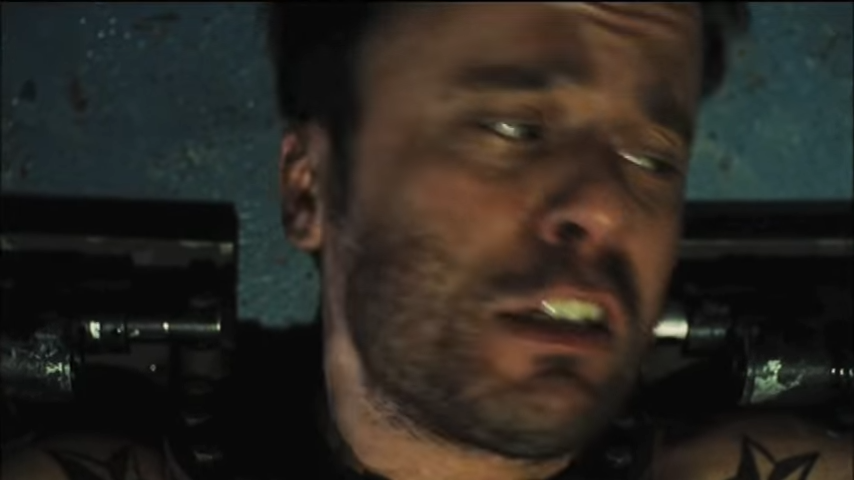 혐) 영화 《쏘우 5》의 진자 트랩 제작비화 | 유머 게시판