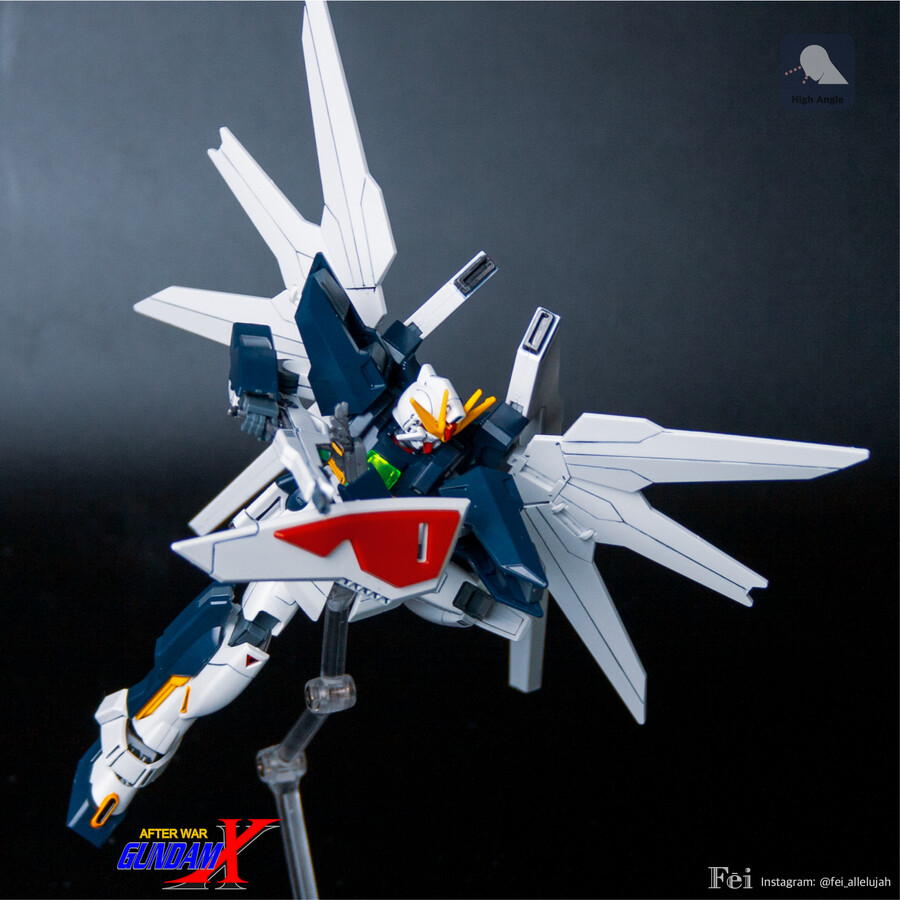 [포징샷] "달은 떠있는가" HG건담 DX포징샷 | 프라모델 캐릭터모형 갤러리