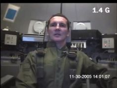 중력 9G 버티는 우주비행사 .gif | (백업)유머 게시판(2017-2018)