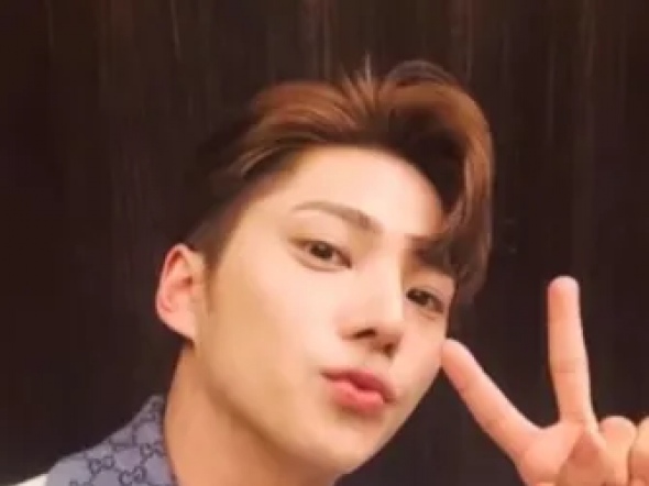 트젠 미모 1등 이라는 BJ 남자시절 모습