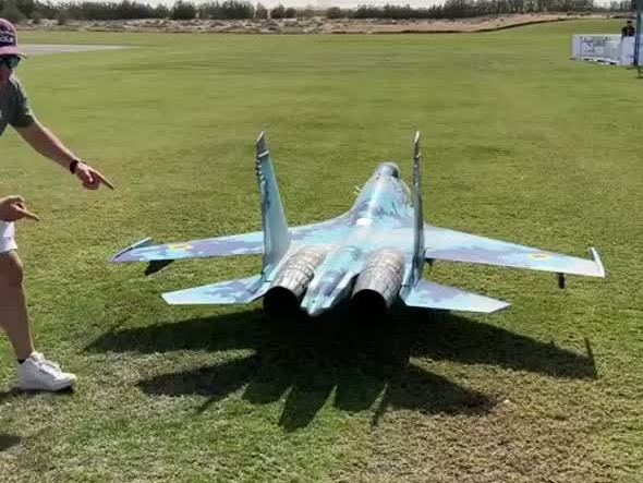 2만 5000달러의 RC 비행기mp4